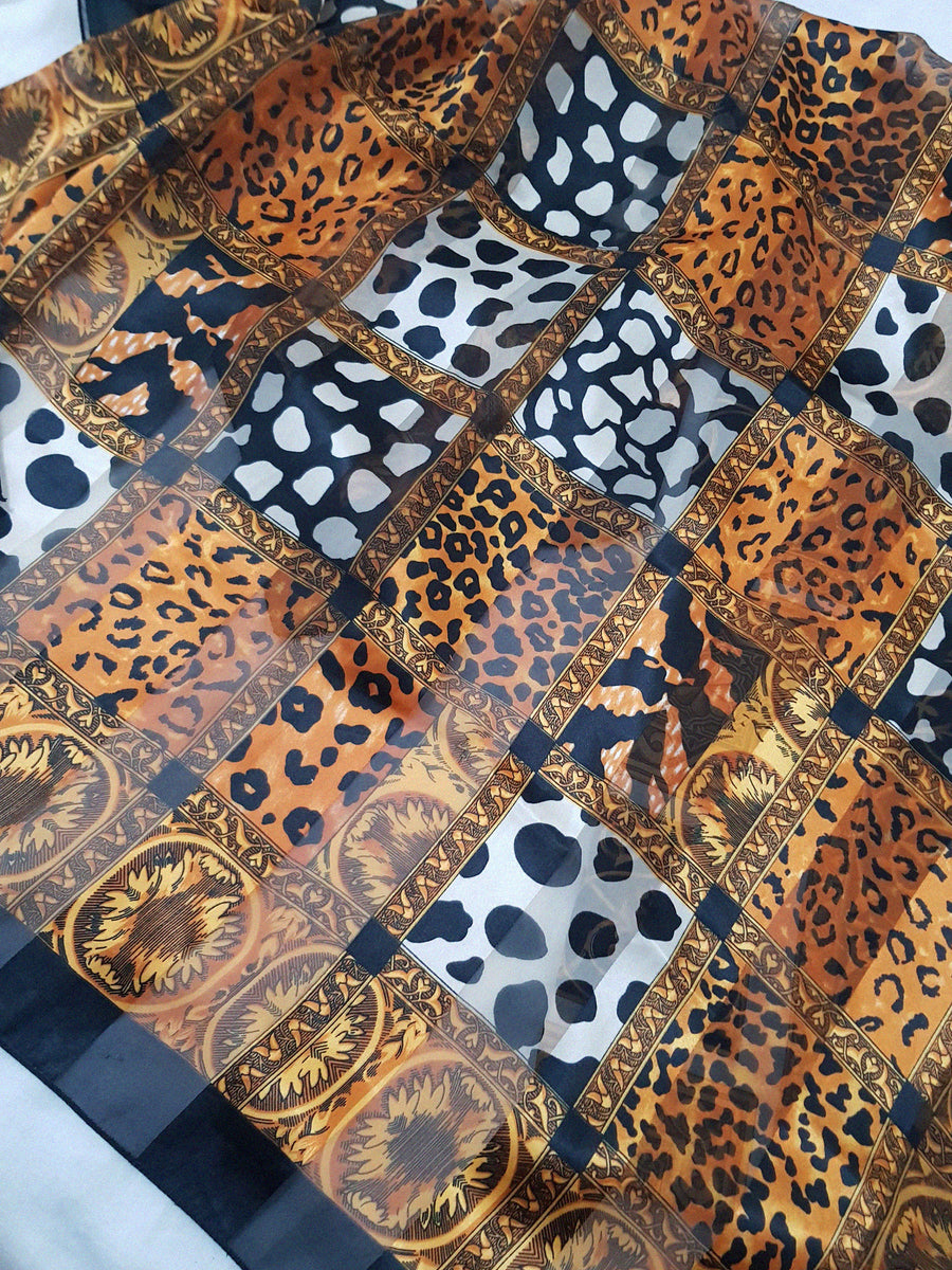 GOLD SCARF // III – tricirculo